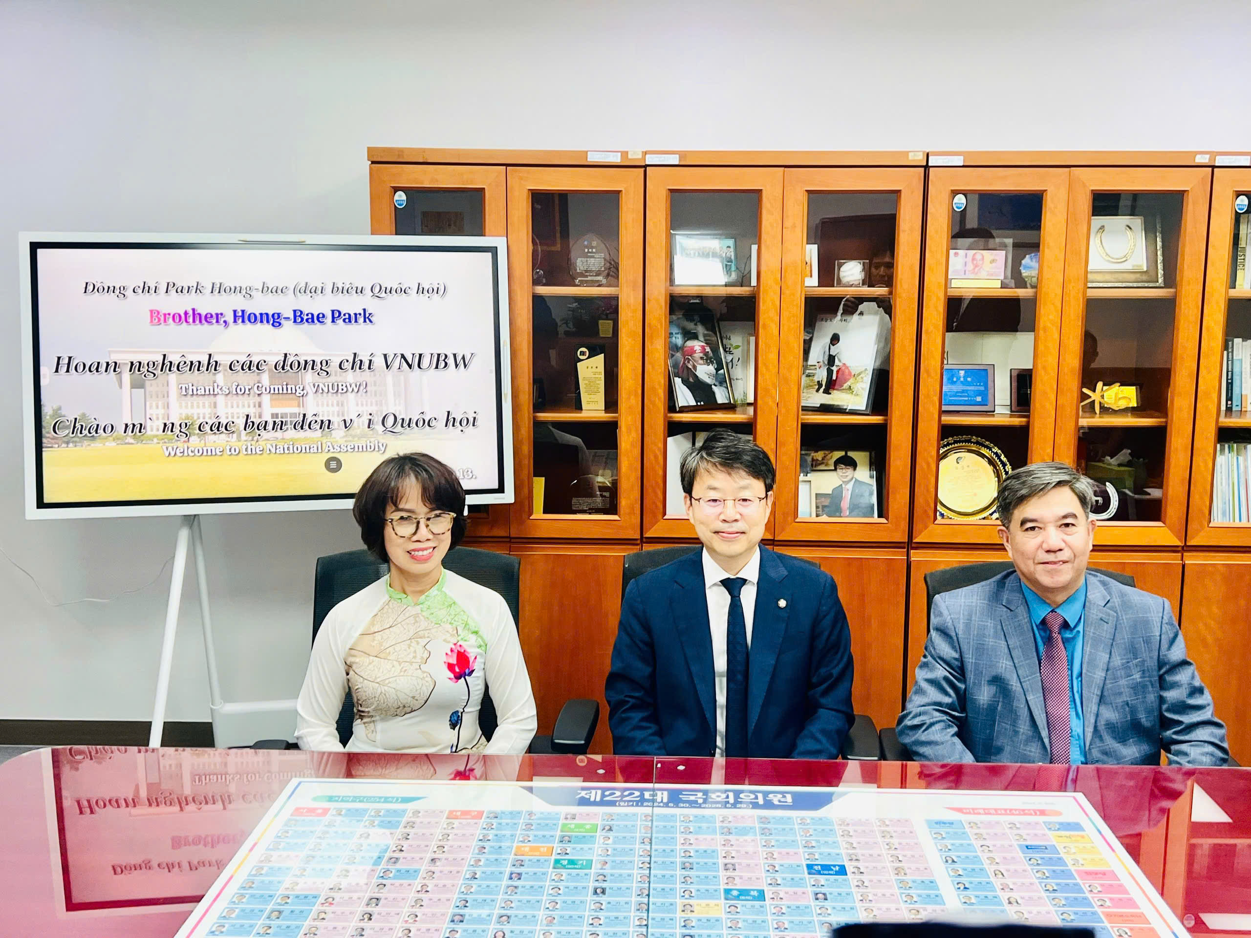 ប្រធានសហភាពធនាគារ BAC ចូលរួមការងាររវាងសហភាពធនាគារវៀតណាម ...